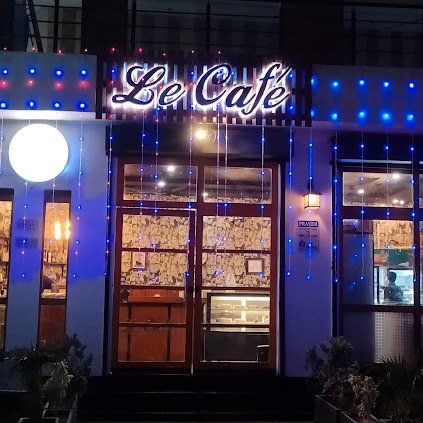 Le Cafe Model Town Multan | Café & Food Delivery